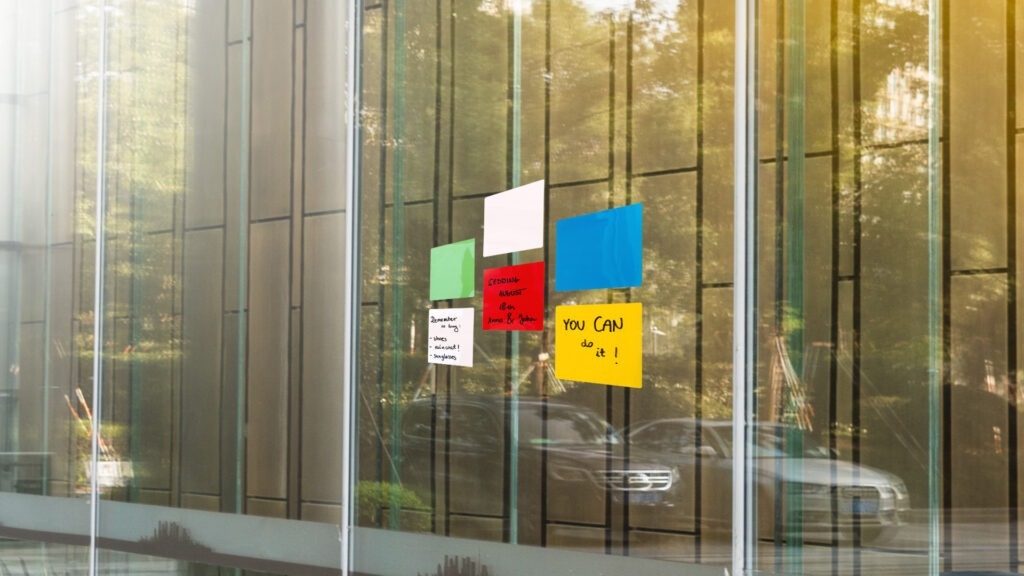 Reusable self-adhesive electrostatic dry erase sticky notes - STANDARD ...